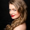 SIOBHAN STAGG – soprano